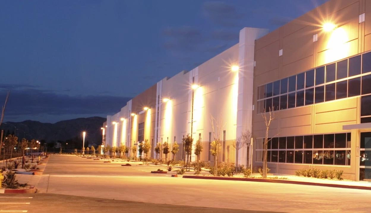 Outdoor Industrial Commercial LED Area Lights LEDRHYTHM